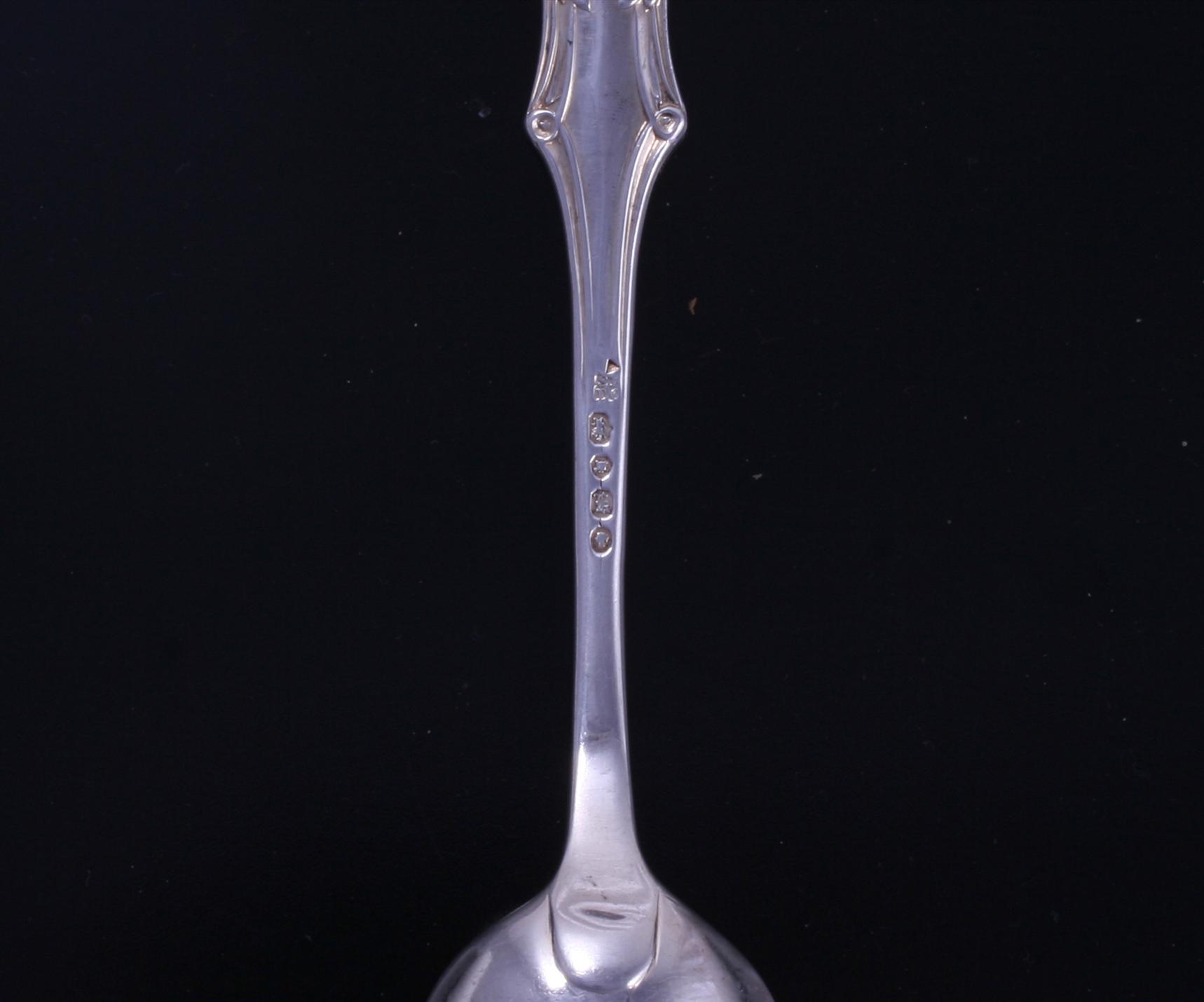 Six Victoria pattern sterling silver dessert spoons : MyFamilySilver.com