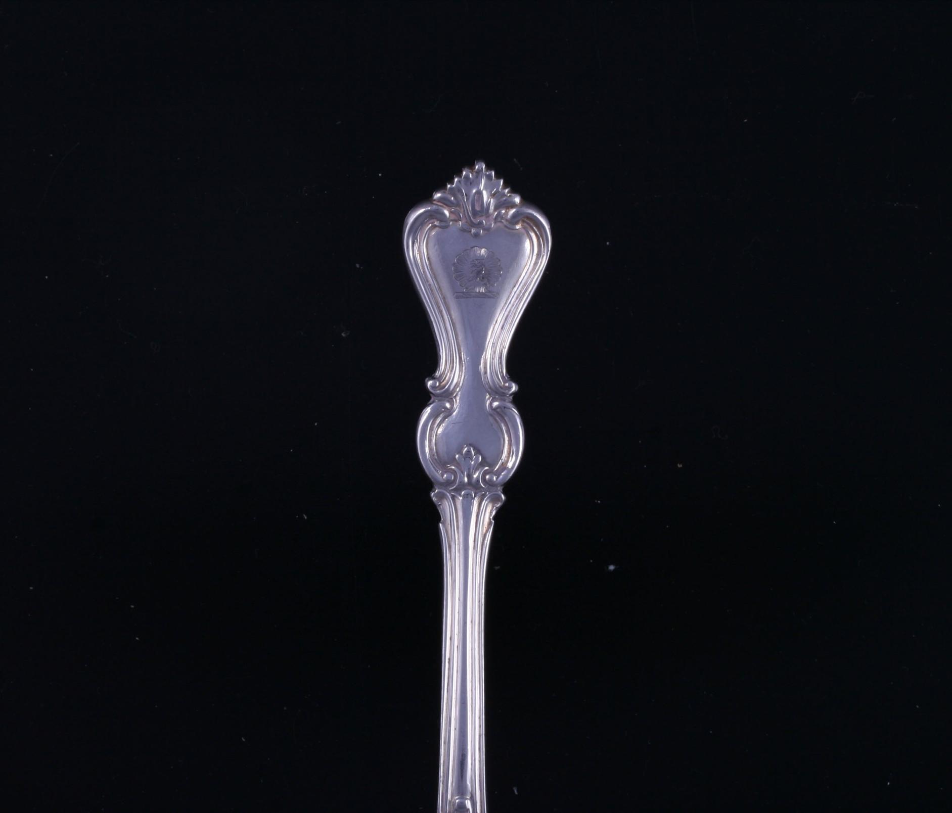 A George V Albert pattern sterling silver dessert spoon ...