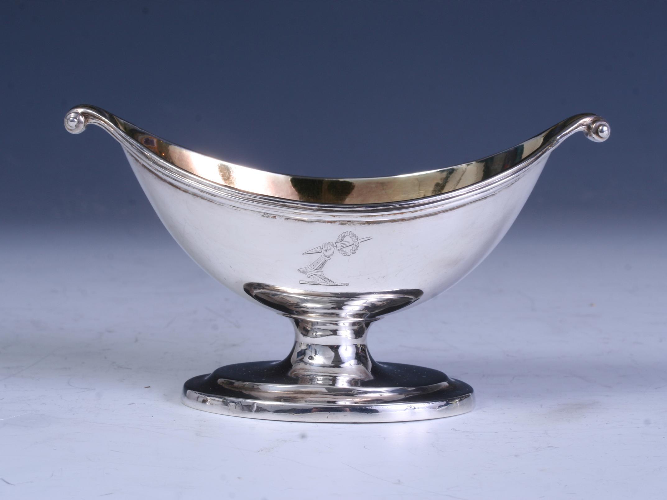 Pair of George III sterling silver salts : MyFamilySilver.com