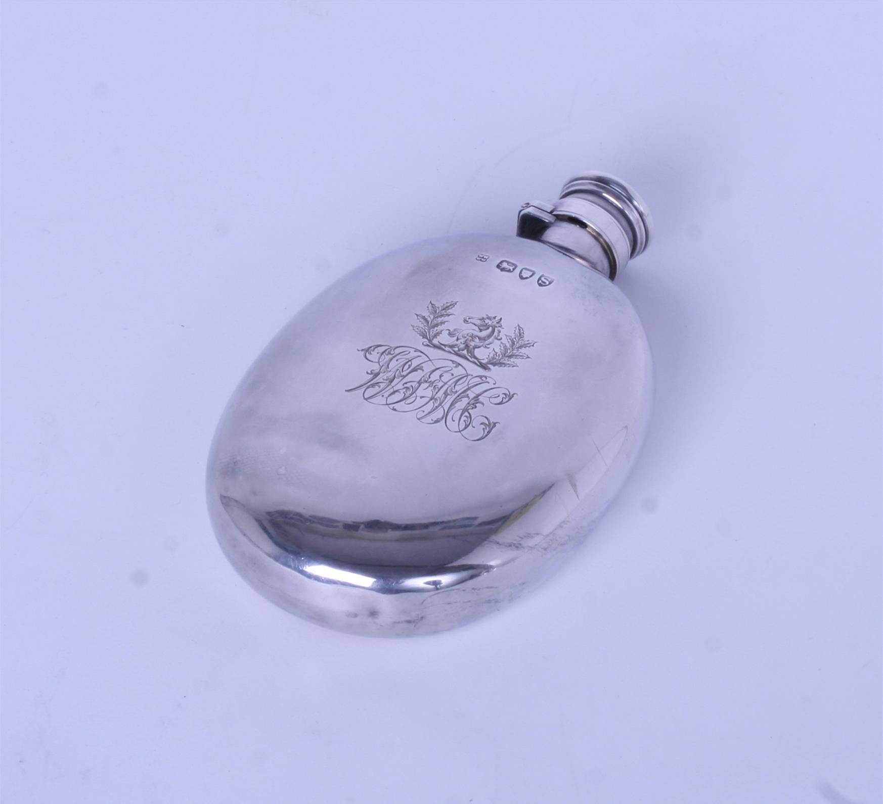 A Victorian sterling silver pocket flask : MyFamilySilver.com