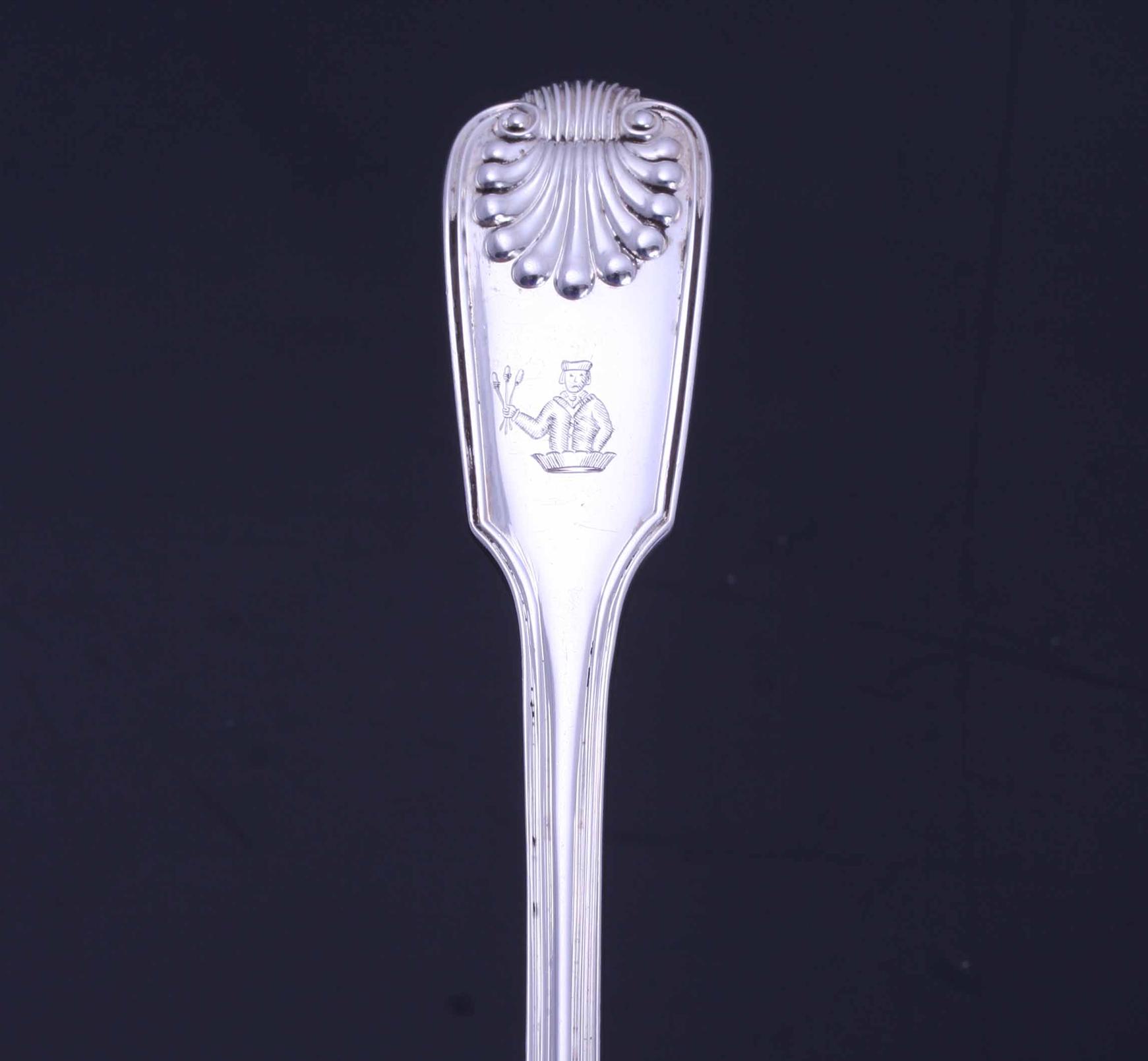 A pair of Victorian fiddle, thread and shell pattern sterling silver ...