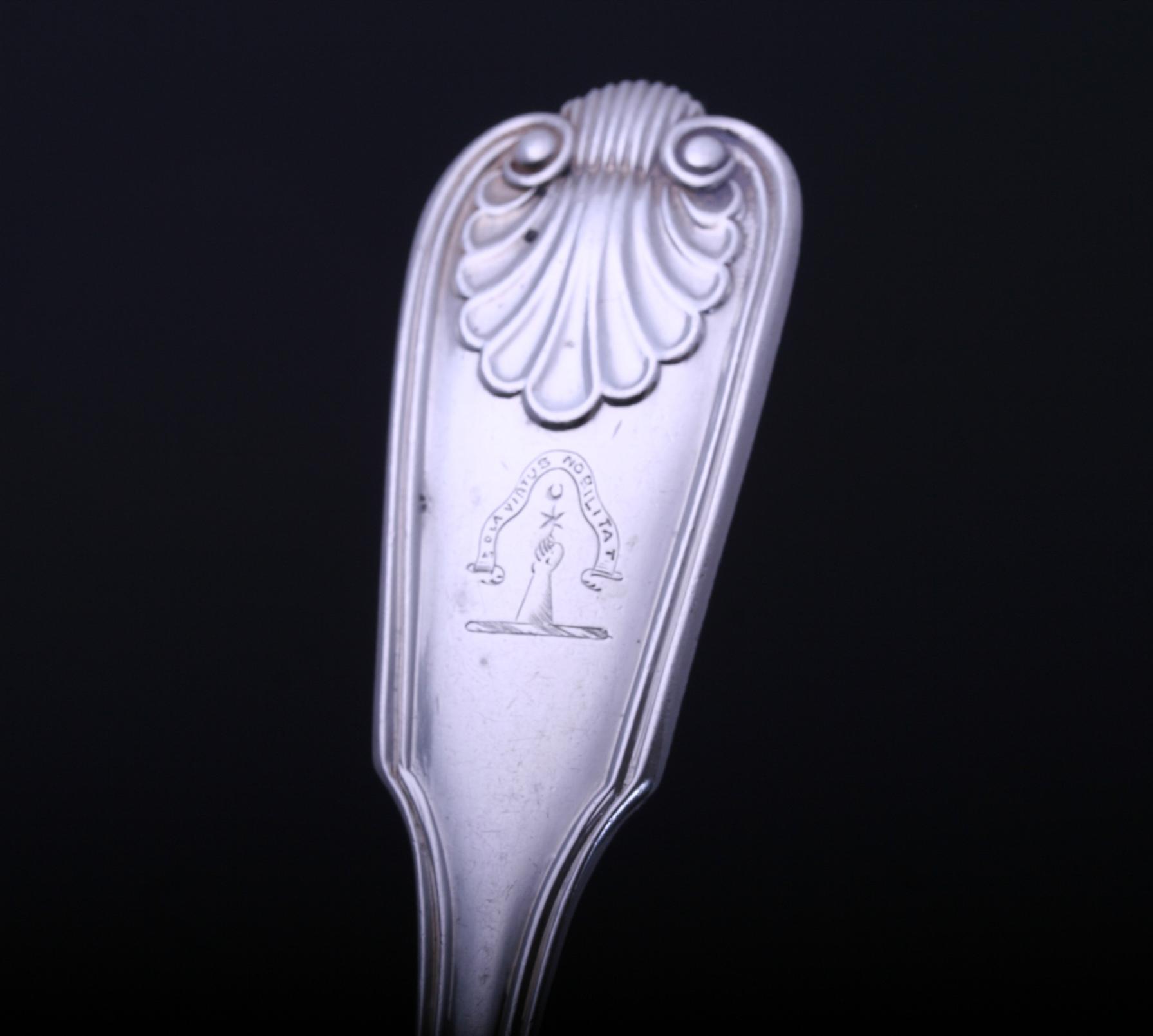 Set of seven Edwardian fiddle, thread and shell pattern sterling silver ...