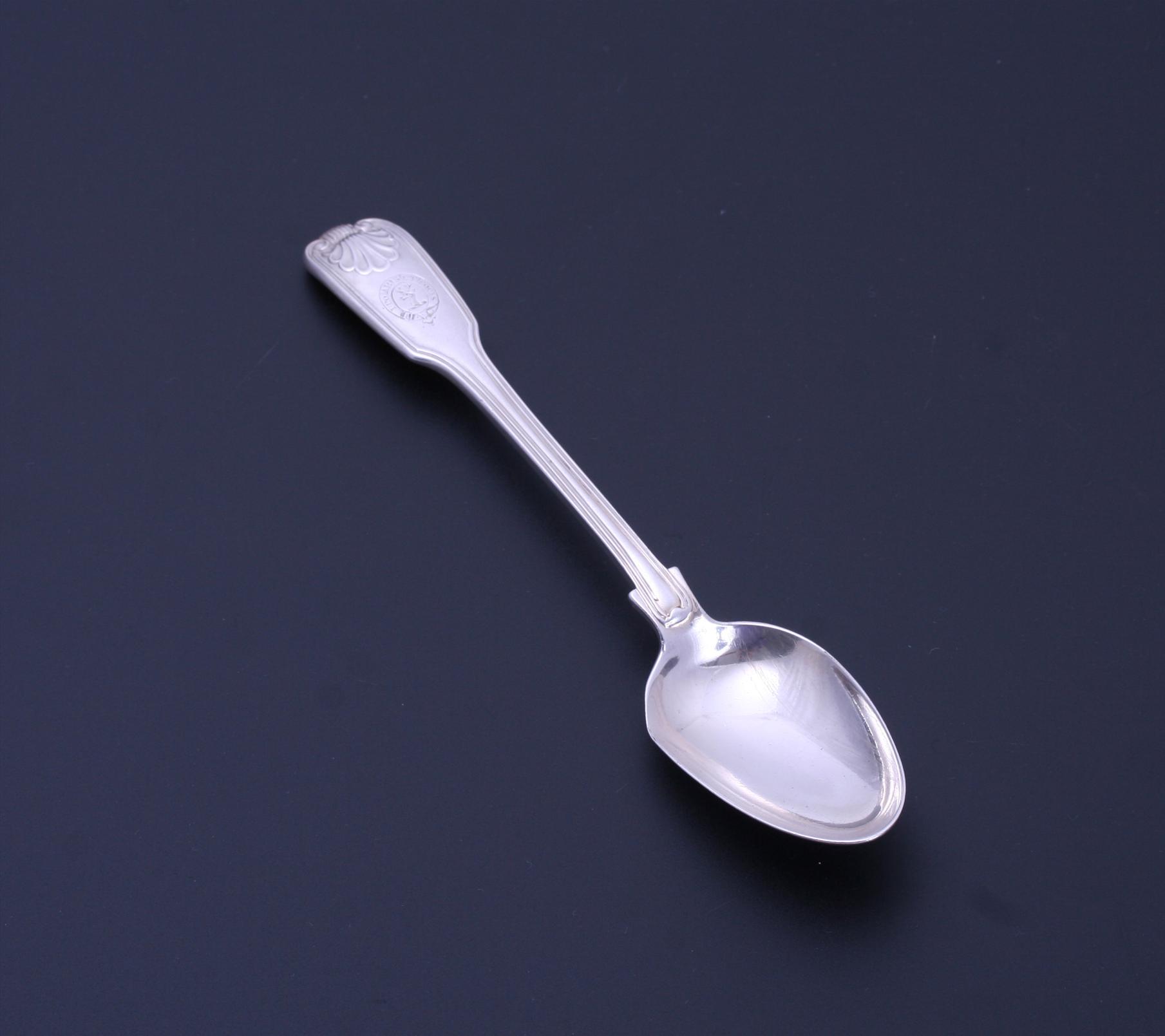 A Victorian fiddle, thread and shell pattern sterling silver teaspoon ...