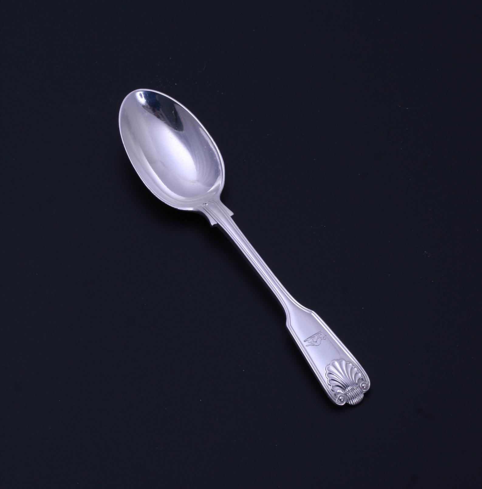 A Victorian fiddle, thread and shell pattern sterling silver teaspoon ...