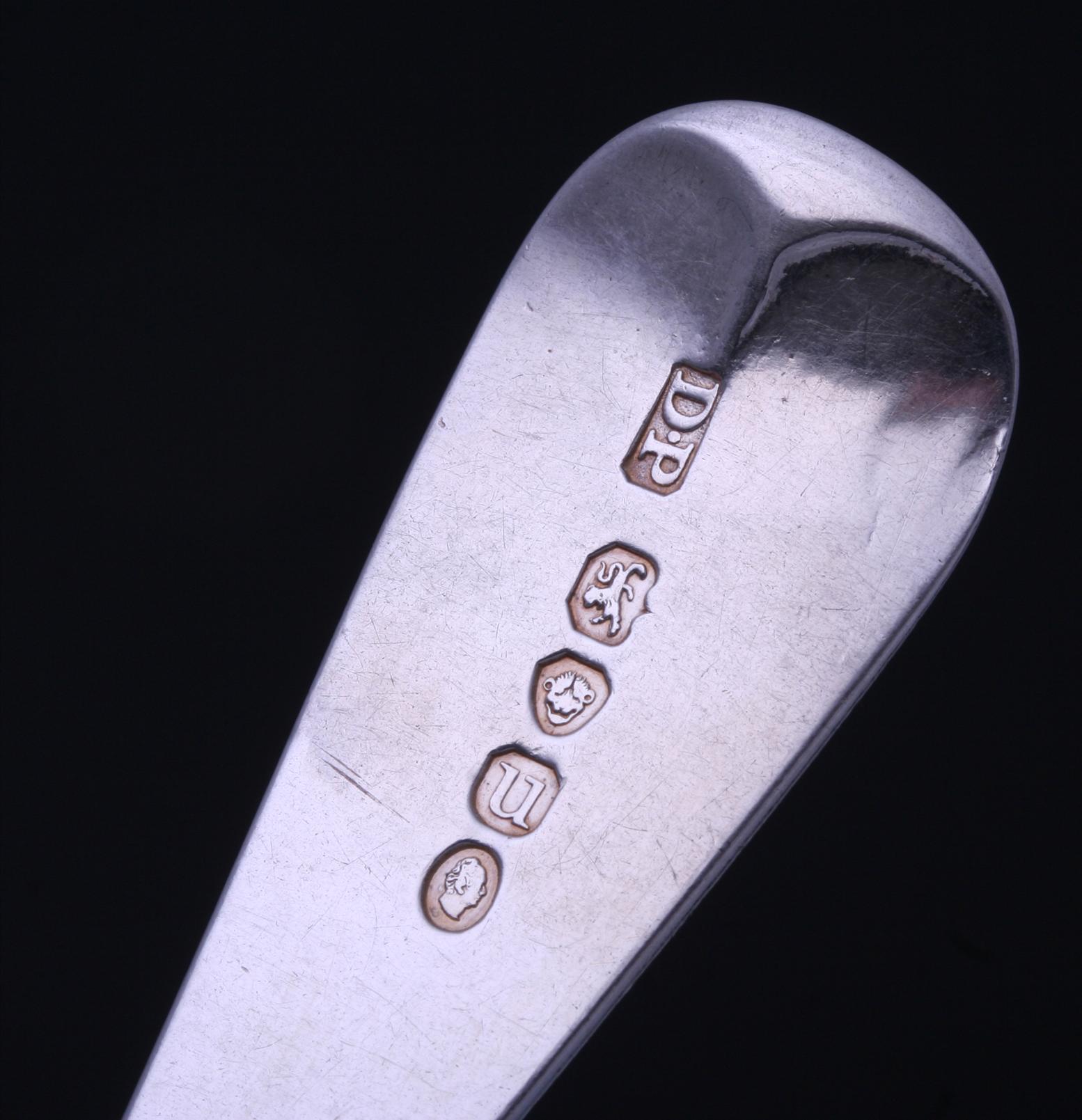 A William IV Old English pattern sterling silver dessert spoon ...