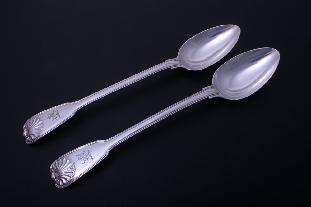 PAUL STORR: A fine pair of Regency fiddle, thread and shell pattern ...