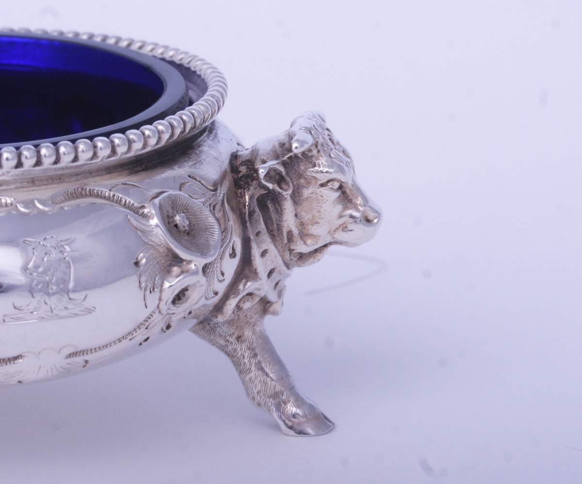 Rare pair of Victorian silver novelty cauldron salts with heraldic ...