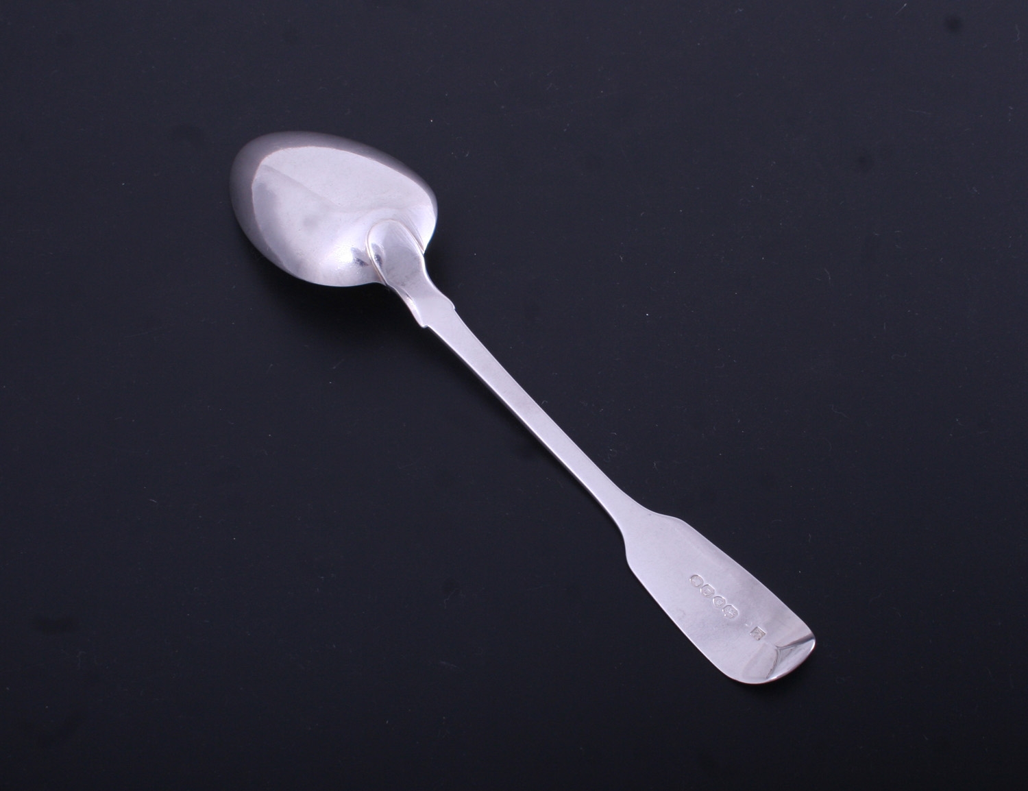 A Victorian fiddle pattern sterling silver table spoon : MyFamilySilver.com