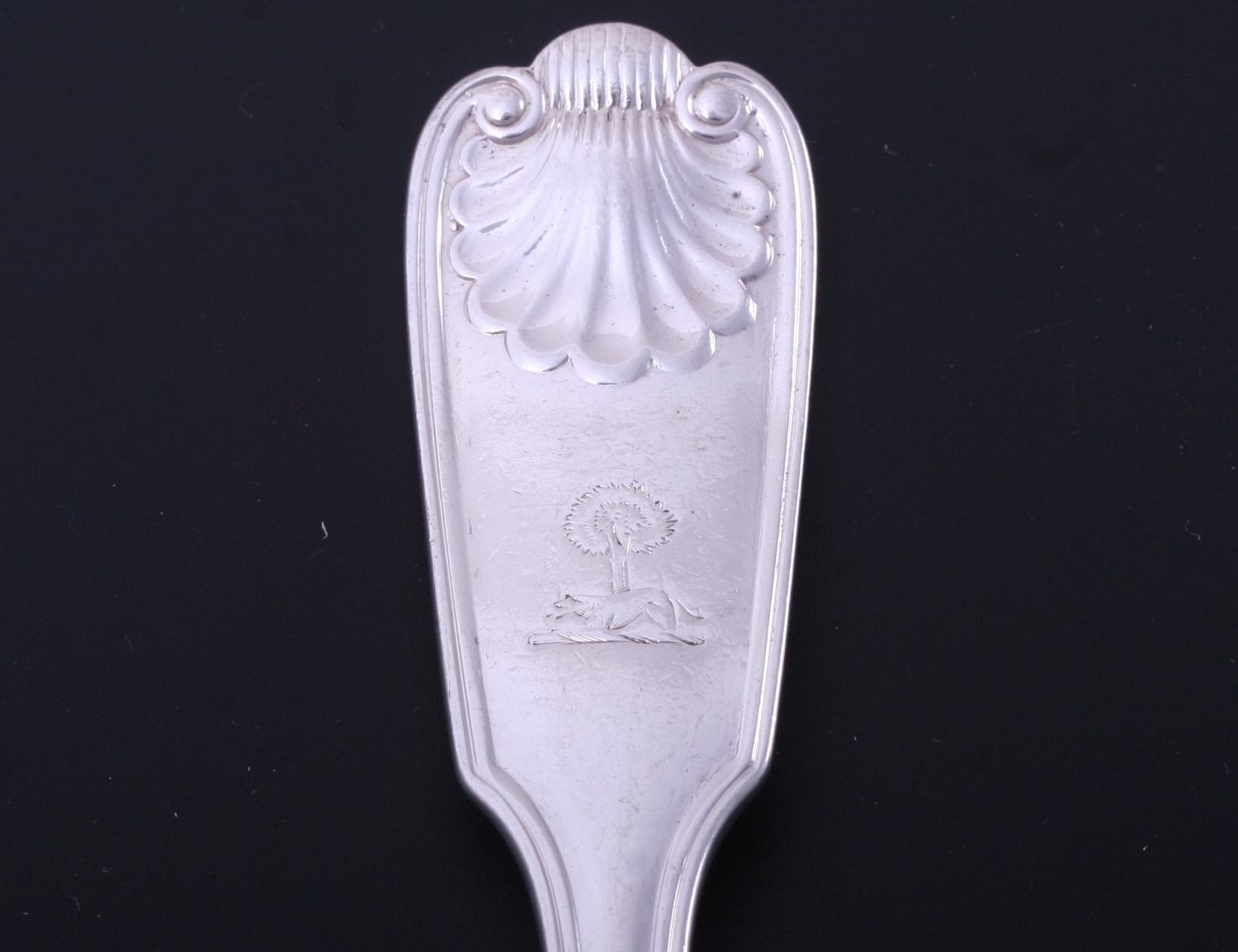 A set of six Irish Victorian fiddle, thread and shell pattern sterling ...