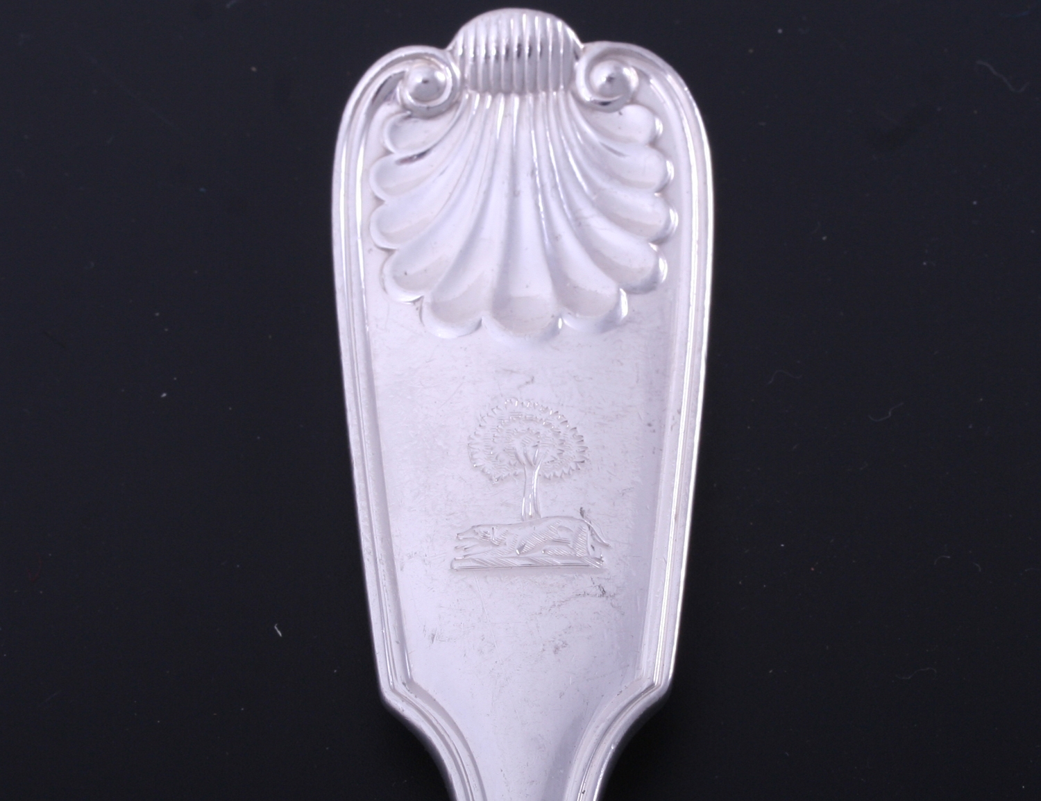 A set of twelve Irish Victorian fiddle, thread and shell pattern ...