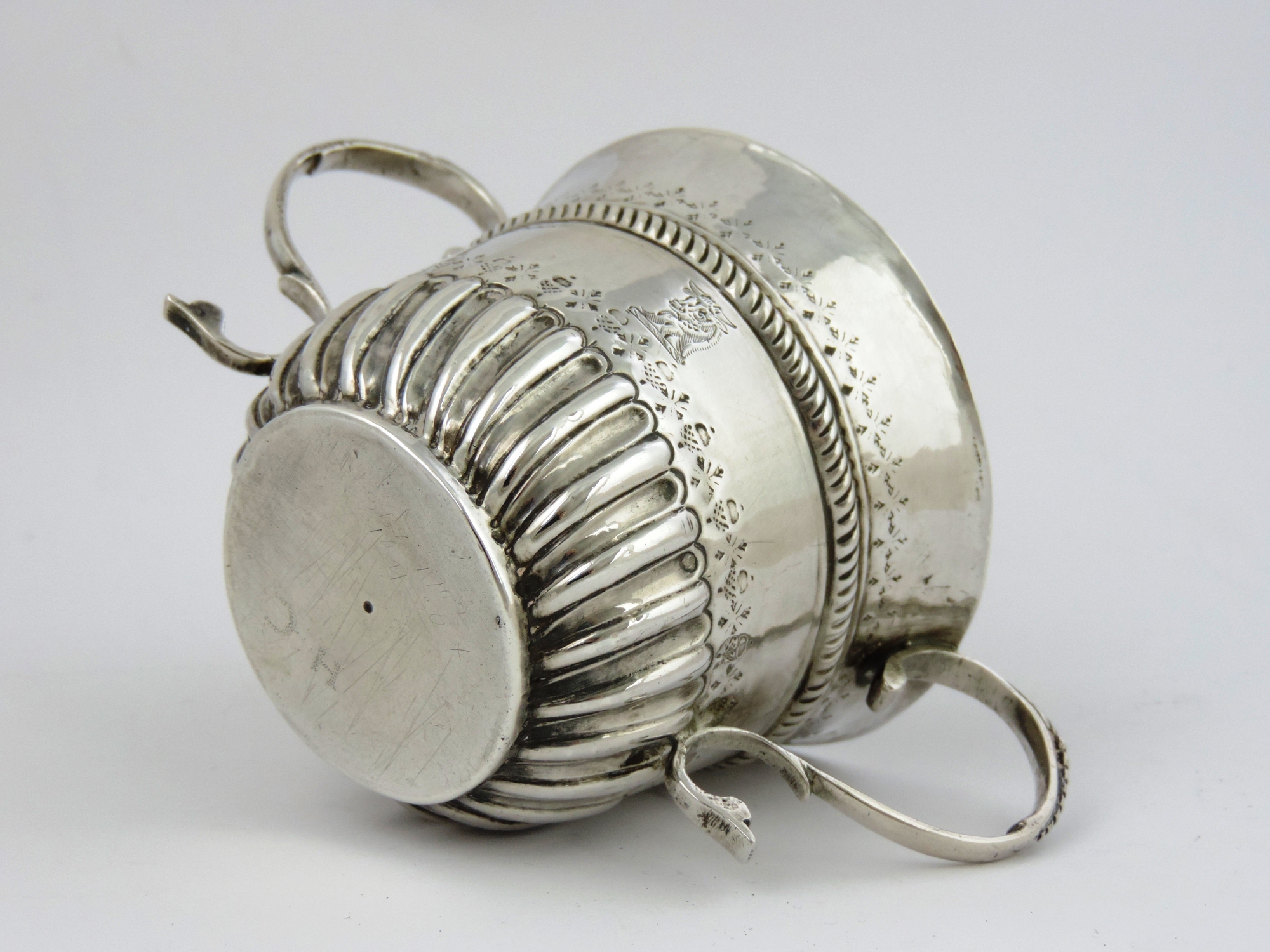 Queen Anne silver Porringer, 1711 : MyFamilySilver.com
